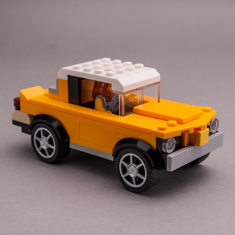 LEGO MOC 40650 City Coupe by Keep On Bricking | Rebrickable - Build ...