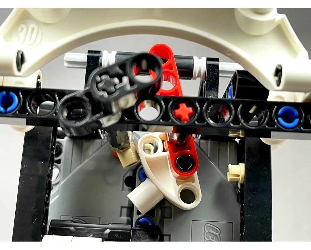 LEGO MOC Wind-up Rammer by Guys and Bricks | Rebrickable - Build with LEGO