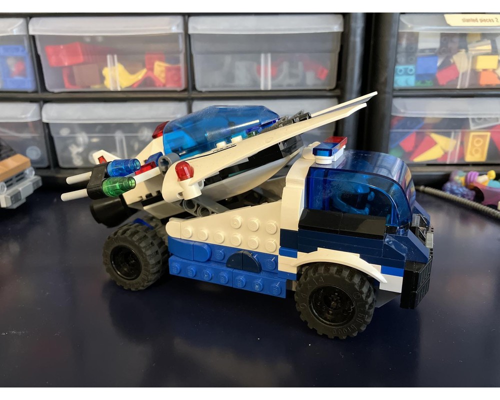 LEGO MOC Space Police starship carrier by fluffy_bricks | Rebrickable ...