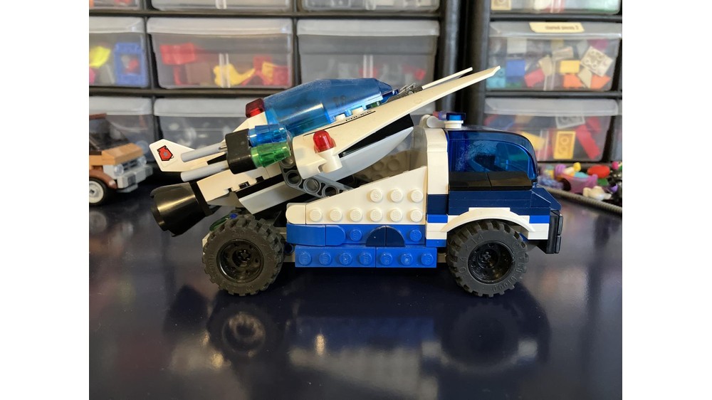 LEGO MOC Space Police starship carrier by fluffy_bricks | Rebrickable ...