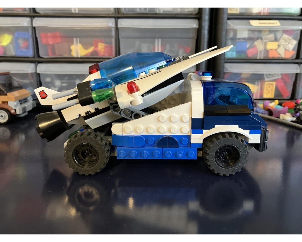 LEGO MOC Space Police starship carrier by fluffy_bricks | Rebrickable ...
