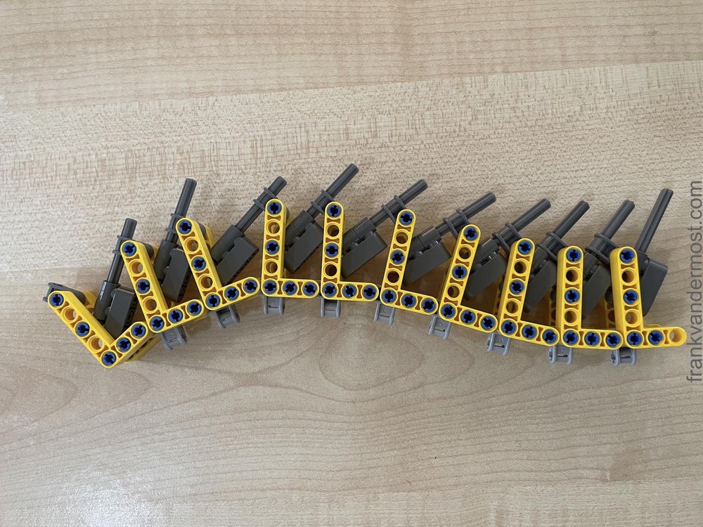 LEGO MOC Stabilized spine by Frank_van_der_Most | Rebrickable - Build ...