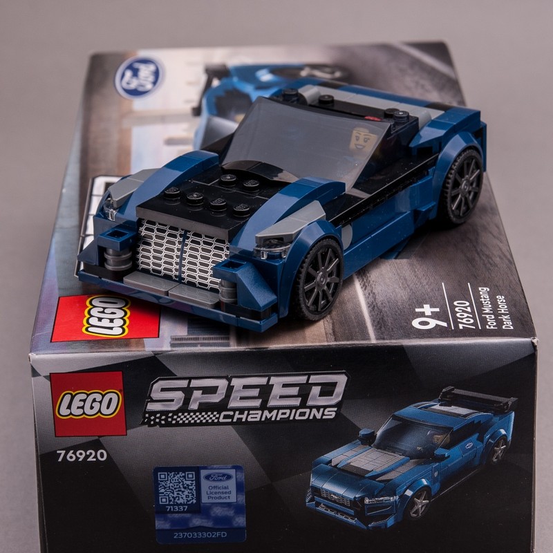 LEGO MOC 76920 Cabrioster by Keep On Bricking | Rebrickable - Build ...