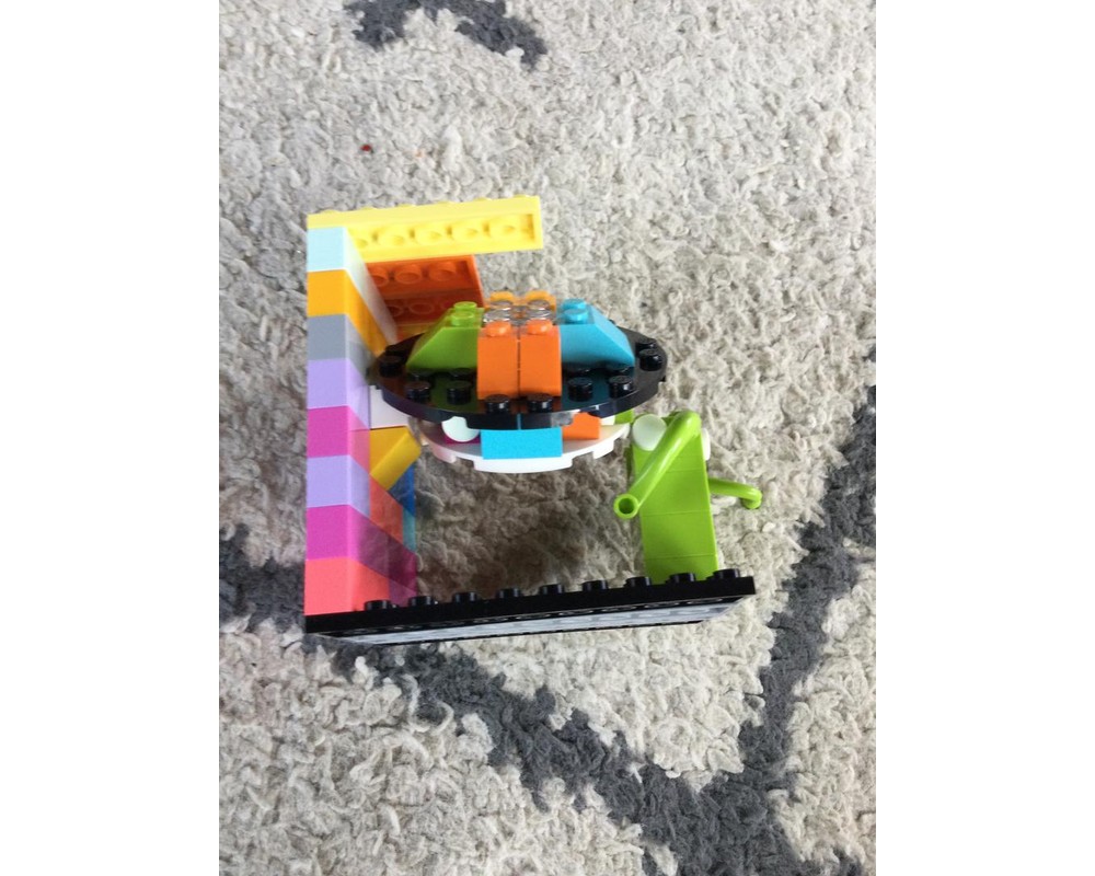 LEGO MOC Alien ufo diorama by Legomaster427 | Rebrickable - Build with LEGO