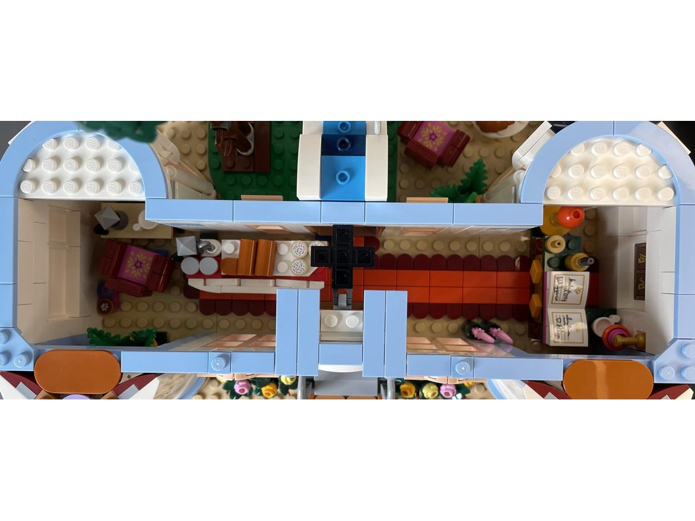 Lego Moc Castle Bandb Modular Alternate Build Of 2x42638 Bed And Breakfast