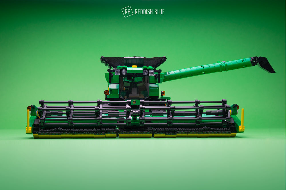 LEGO MOC John Deere X9 with HDF35 header by Reddish Blue | Rebrickable ...