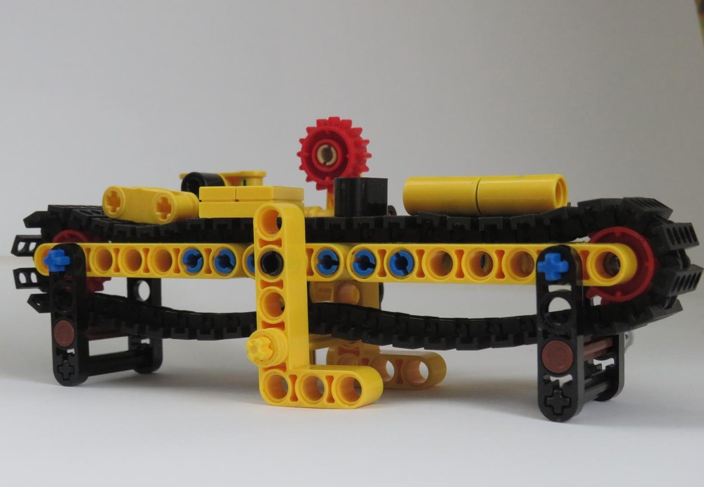 LEGO MOC 42163 Supermarket Conveyor Belt by Spanatorul_Drăguț ...