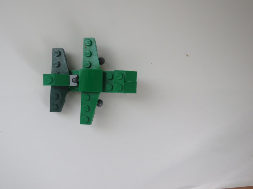 LEGO MOC 31058 Plane by Spanatorul_Drăguț | Rebrickable - Build with LEGO