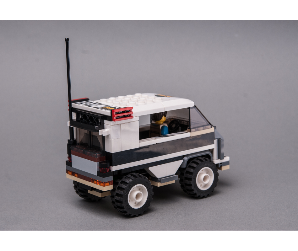 LEGO MOC 60267 Safari Minivan by Keep On Bricking | Rebrickable - Build ...