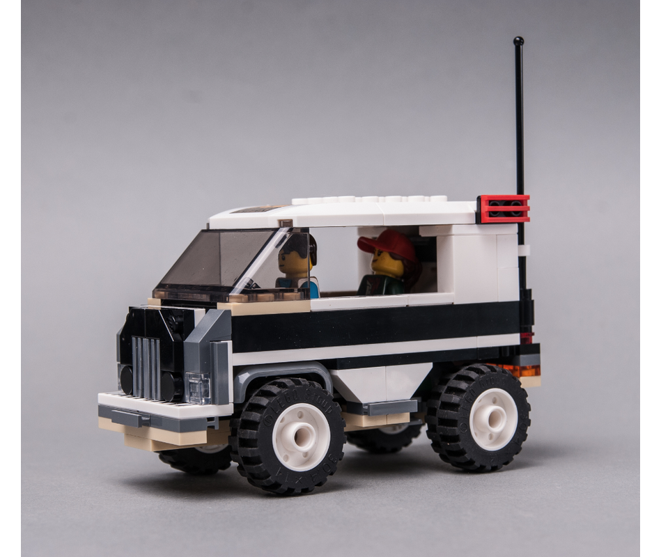 LEGO MOC 60267 Safari Minivan by Keep On Bricking | Rebrickable - Build ...