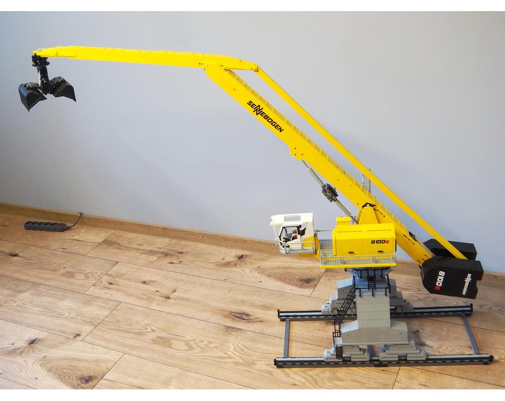 LEGO MOC Sennebogen 8100EQ // Full RC Material Handling Machine with ...