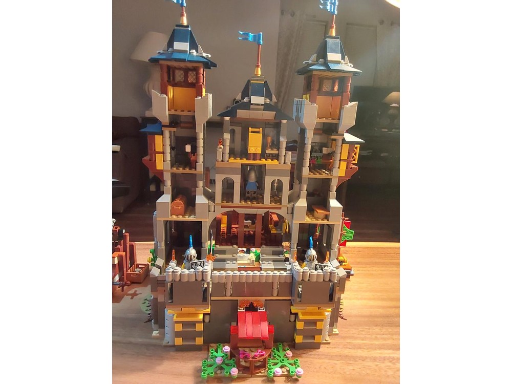 LEGO MOC Black Falcon's Citadel by cfricke | Rebrickable - Build with LEGO