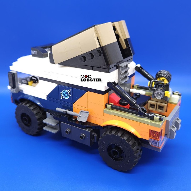 LEGO MOC Jungle Explorer Truck 8 wide w/ roof tent by Moc_Lobster ...