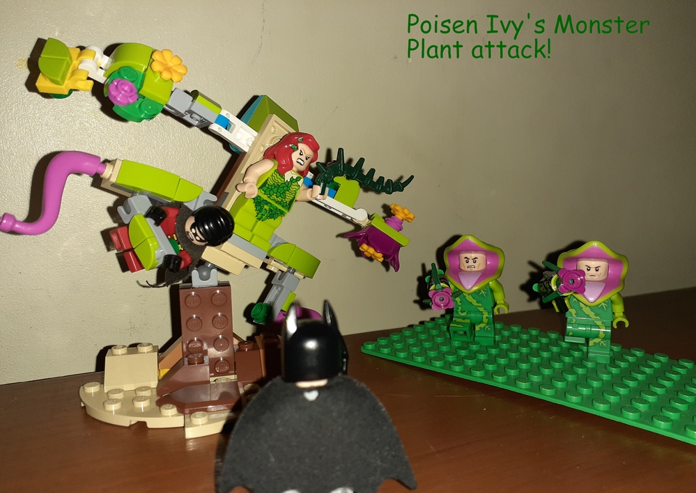 LEGO MOC Poisen Ivy's Monster Plant Attack - alt of 31128-1 by ChzHd ...