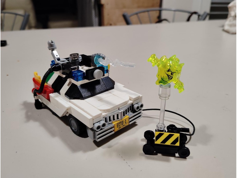 LEGO MOC Ghostbusters Cadillac by Dbricks238 | Rebrickable - Build with ...