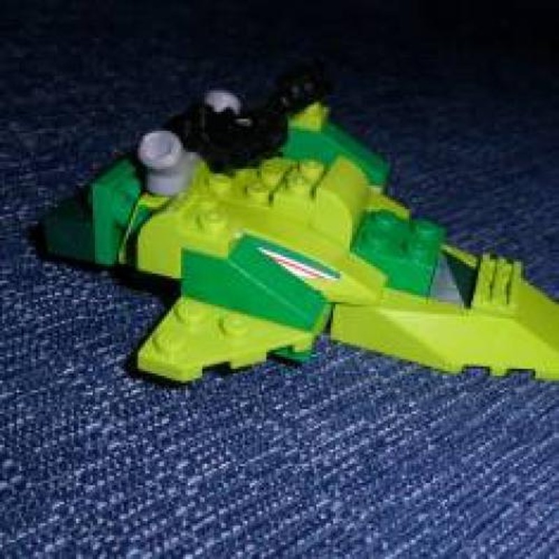 LEGO MOC Spaceship Green by ninjadado06 | Rebrickable - Build with LEGO