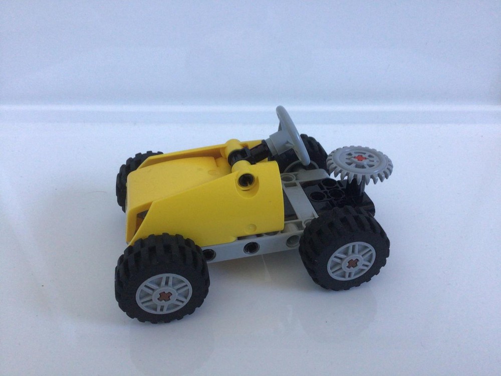 LEGO MOC Mini yellow quad-mobile by Flyer11 | Rebrickable - Build with LEGO