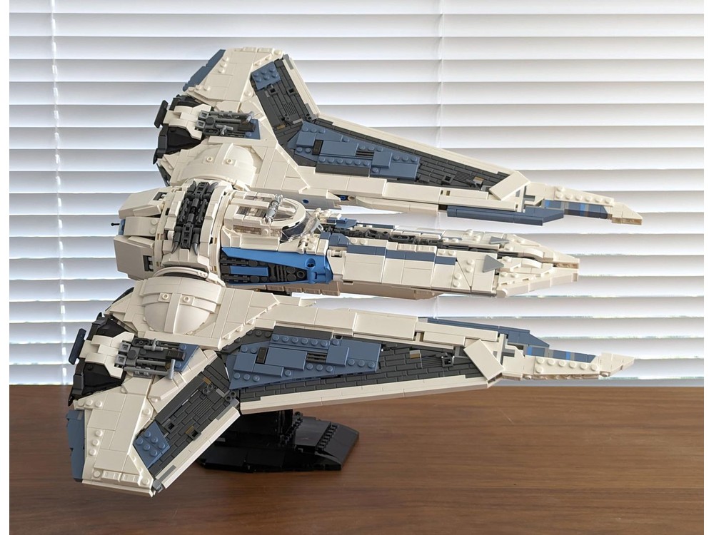 Lego Moc Komrk Mandalorian Gauntlet By Noctaerum Rebrickable Build