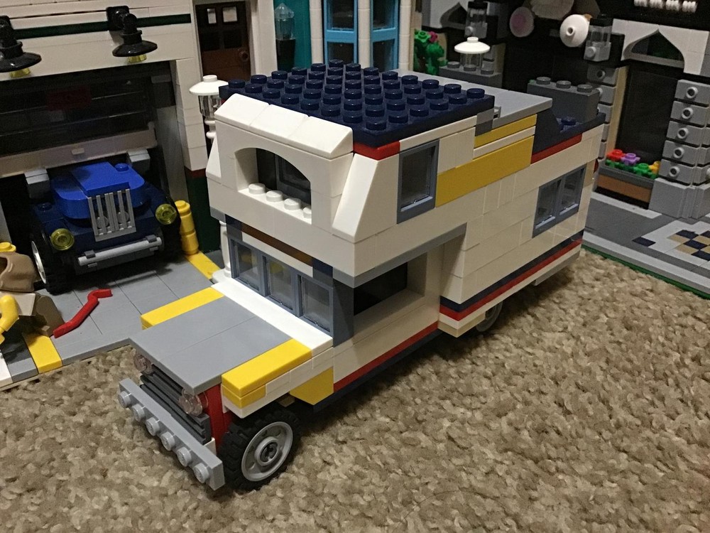 LEGO MOC Motorhome by ORBcreations | Rebrickable - Build with LEGO