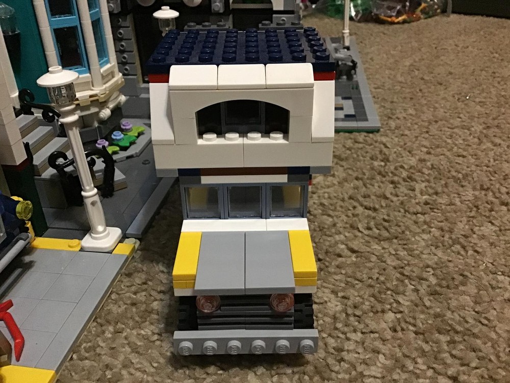 Lego Moc Motorhome By Orbcreations Rebrickable Build With Lego