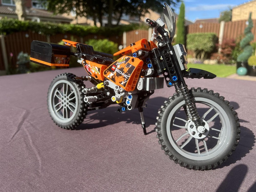 Lego Moc Travel Enduro Motorcycle By S90sml Rebrickable Build With Lego