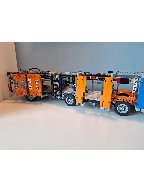 LEGO MOC 42128 alt Articulated CityBus by przemoe | Rebrickable - Build with LEGO