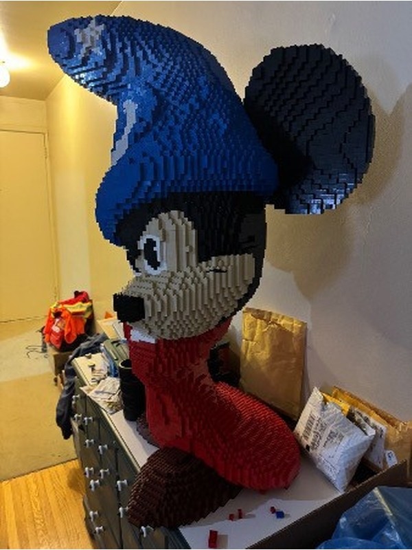 LEGO MOC The Magician's Assistant by Wilmottslego | Rebrickable - Build ...