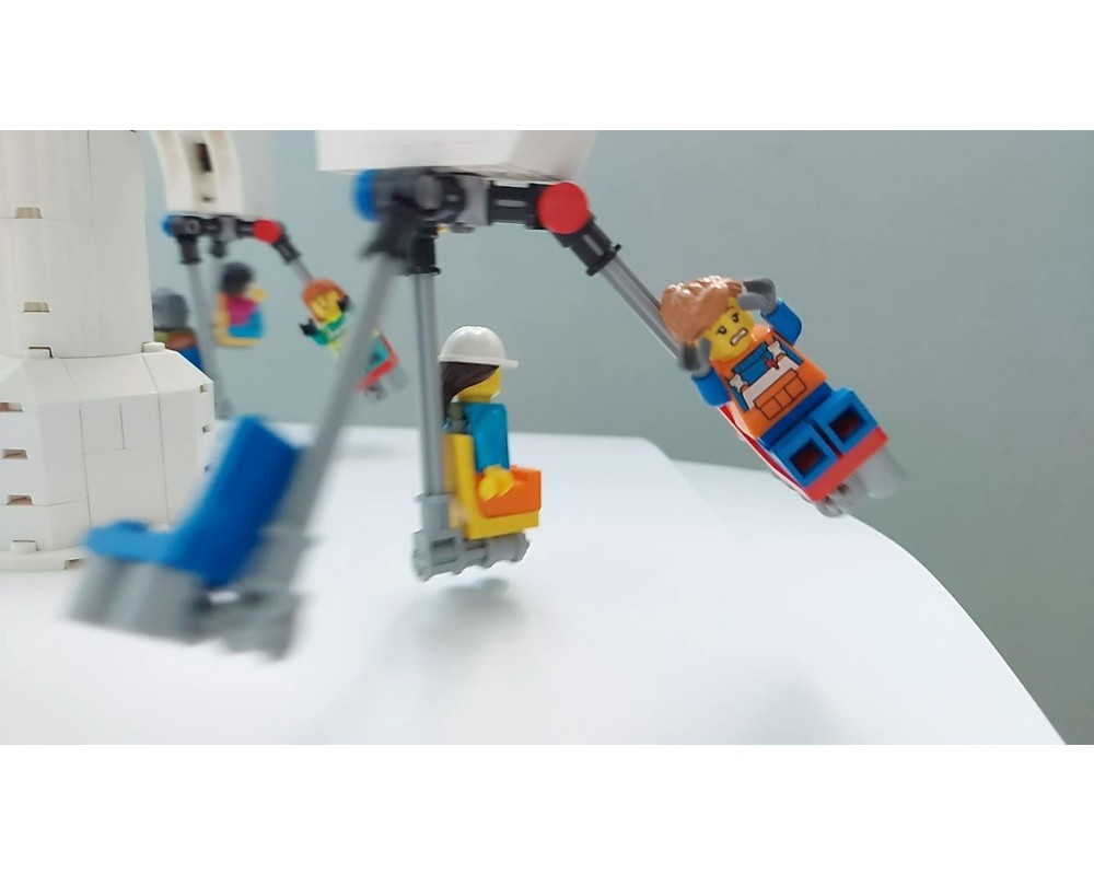 LEGO MOC Amusement Ride (Circuit Cubes) by ojuuji | Rebrickable - Build ...