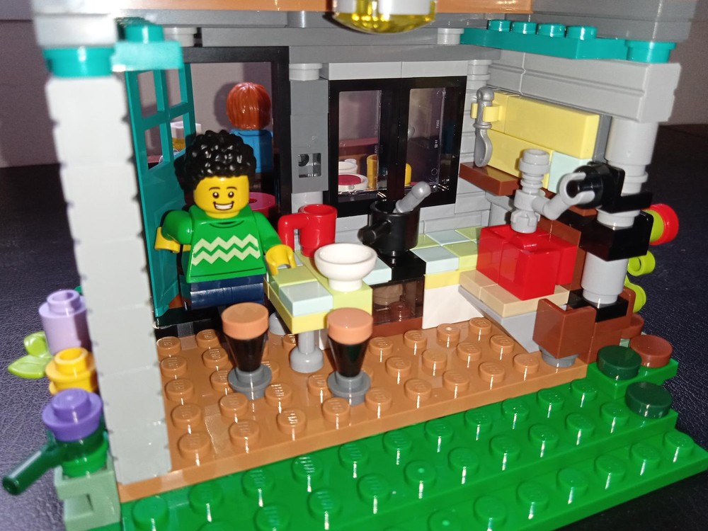 Lego Moc 31139 Reconstruction Of 3 Floor Canal House Alternative