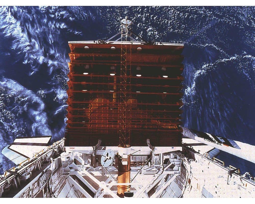 LEGO MOC STS-41D OAST-1 Payload by OrchardBuilds | Rebrickable - Build with LEGO