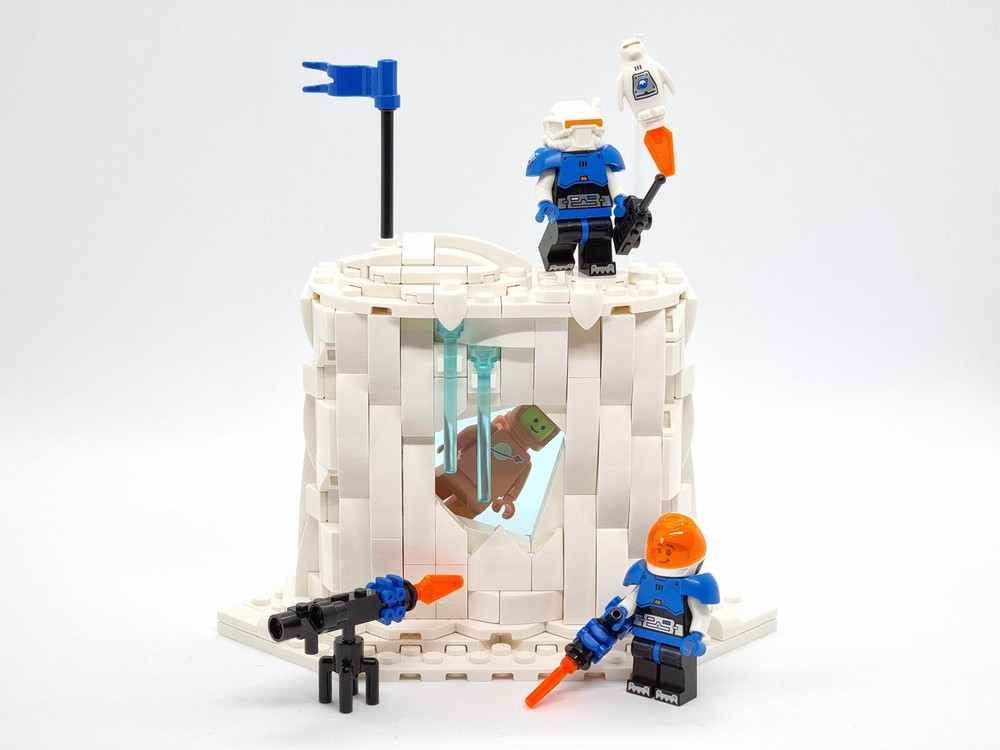 LEGO MOC Ice Planet 2002: Frozen in Time by edwardpulleyn | Rebrickable ...