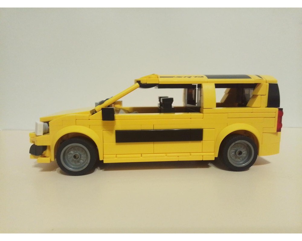 LEGO MOC Lada Largus by Byvayet | Rebrickable - Build with LEGO