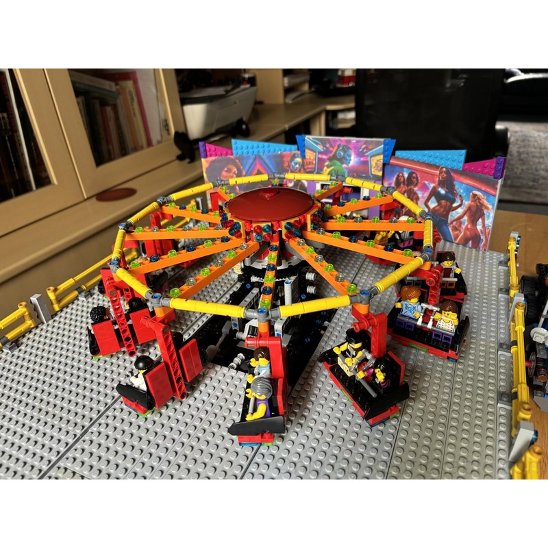 LEGO MOC TipTop Fairground Ride by Gdale | Rebrickable - Build with LEGO