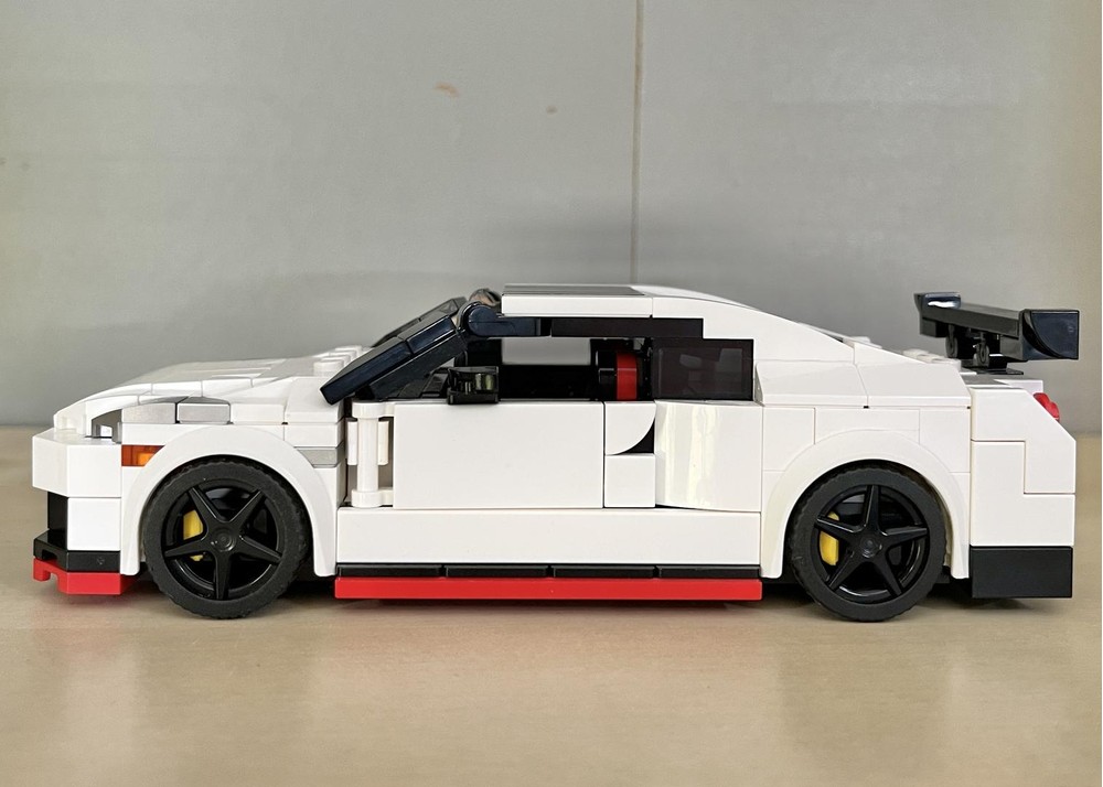 LEGO MOC Nissan GT-R Nismo by SILLERT09 | Rebrickable - Build with LEGO