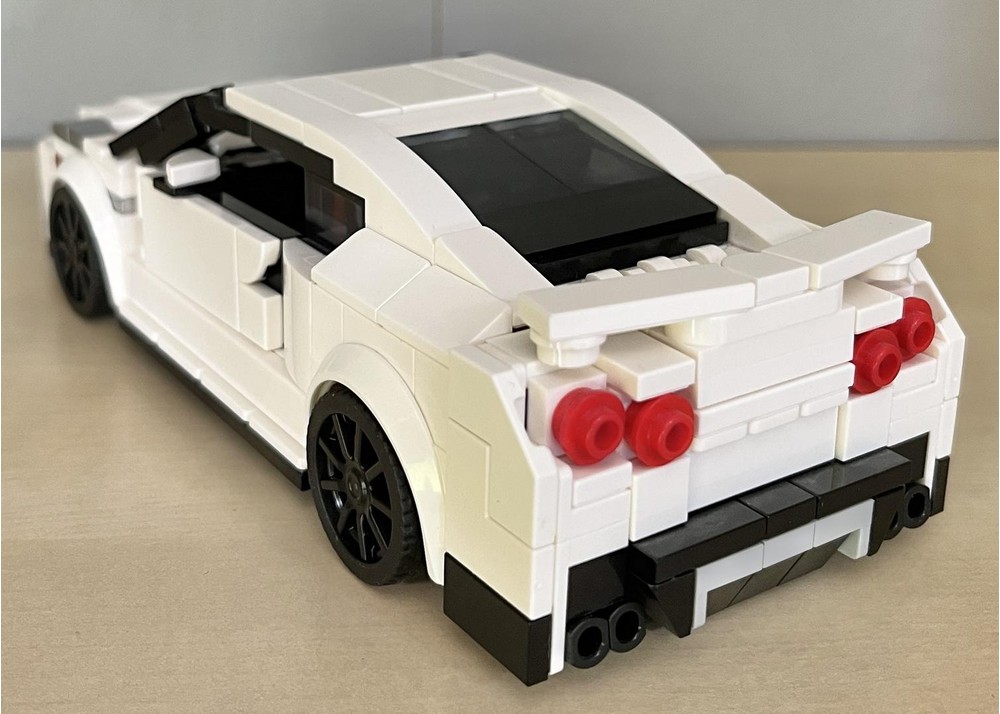 LEGO MOC Nissan GT-R Nismo by SILLERT09 | Rebrickable - Build with LEGO