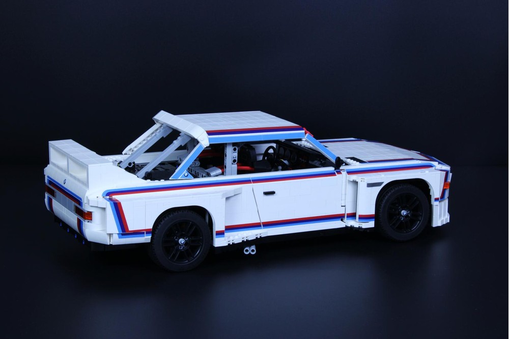 LEGO MOC BMW 3.0 CSL IMSA 1975 - 1:8 by GoldenBrickDesign | Rebrickable ...