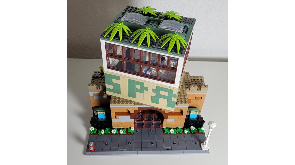 LEGO MOC 10297 Ice Cream Parlor and Spa by DrPhil | Rebrickable - Build ...