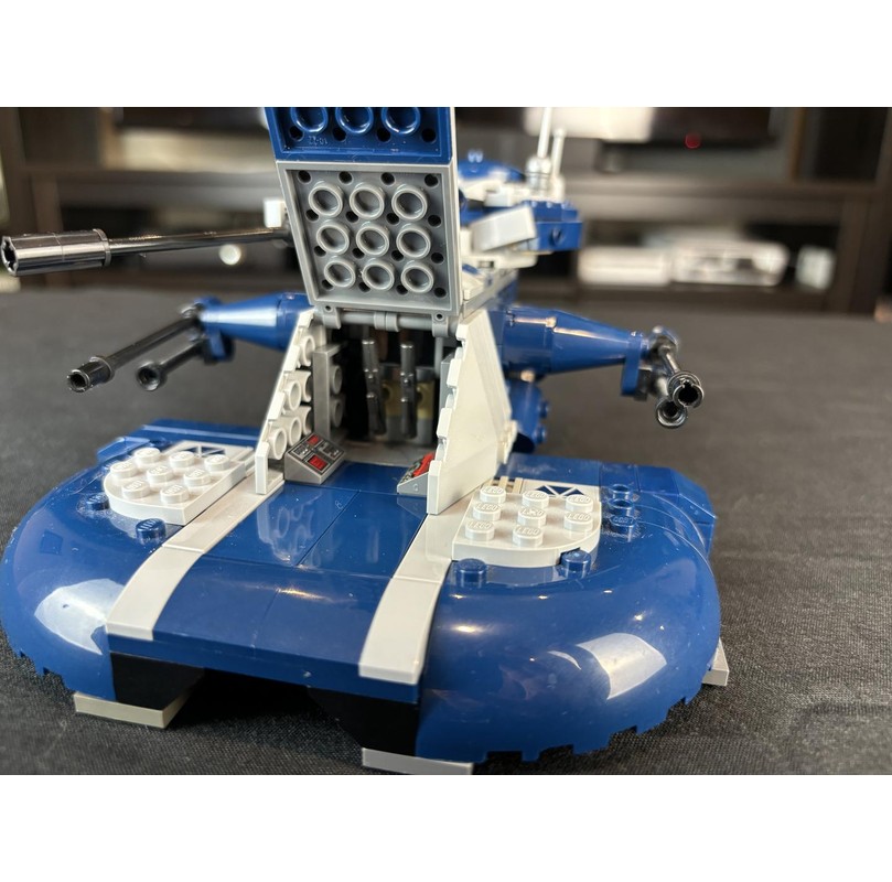 LEGO MOC AAT by LegoBNBStudios | Rebrickable - Build with LEGO