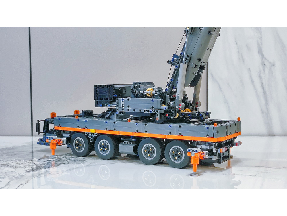 LEGO MOC Black technology crane by Love张堰清 | Rebrickable - Build with LEGO