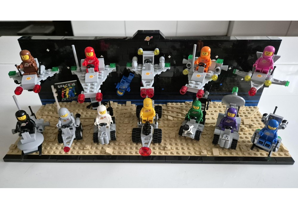 Lego Moc Everything In Space Is Awesome By Zzsila Rebrickable Build
