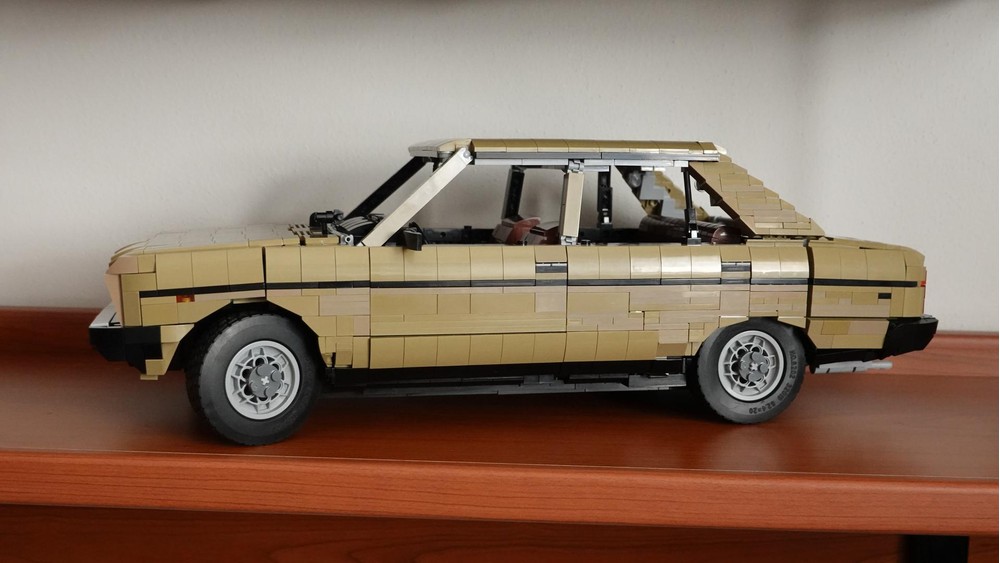 Lego Moc Fiat 131 Mirafiori By Aquil8 Rebrickable Build With Lego