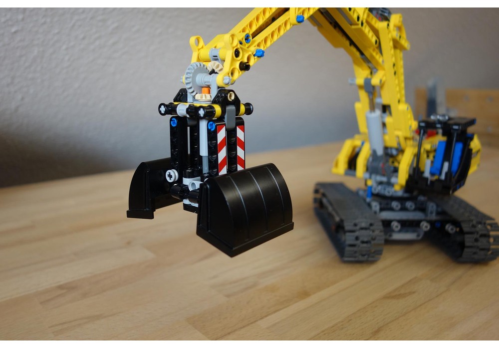 LEGO MOC 42006 MOD - clamshell bucket grab by Mowlwurf | Rebrickable ...