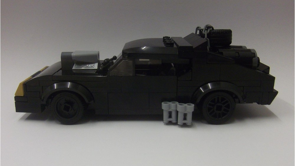 LEGO MOC Mad Max Ford Falcon by Chrues | Rebrickable - Build with LEGO