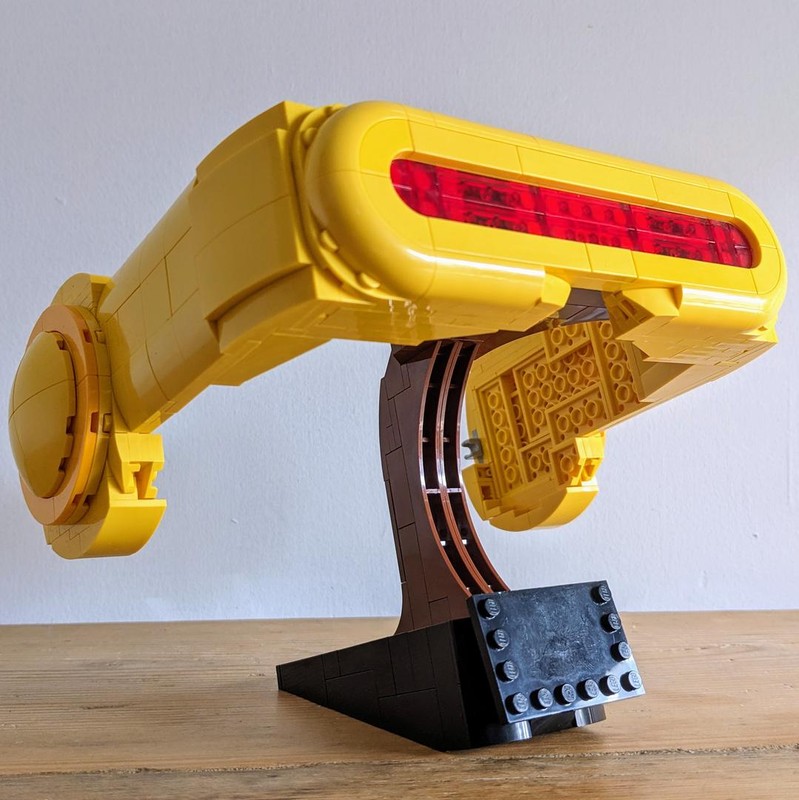 LEGO MOC Wearable Cyclops Visor by glenn_tanner55 | Rebrickable - Build ...