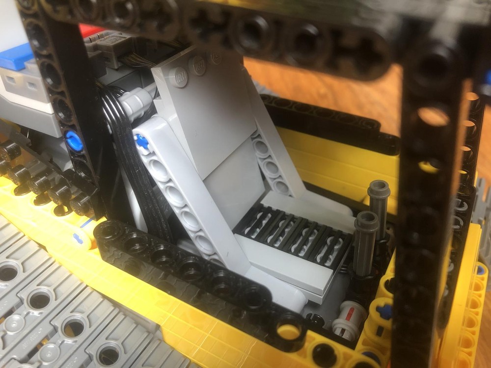 LEGO MOC 8275 Alternative C model Tracked Skid-Steer Crawler Loader by GeroX33 | Rebrickable ...