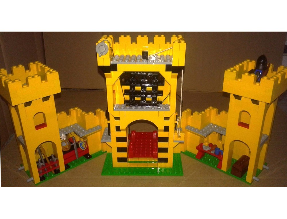 LEGO MOC-190635 375-2 Classic Yellow Castle Updated by spinox ...