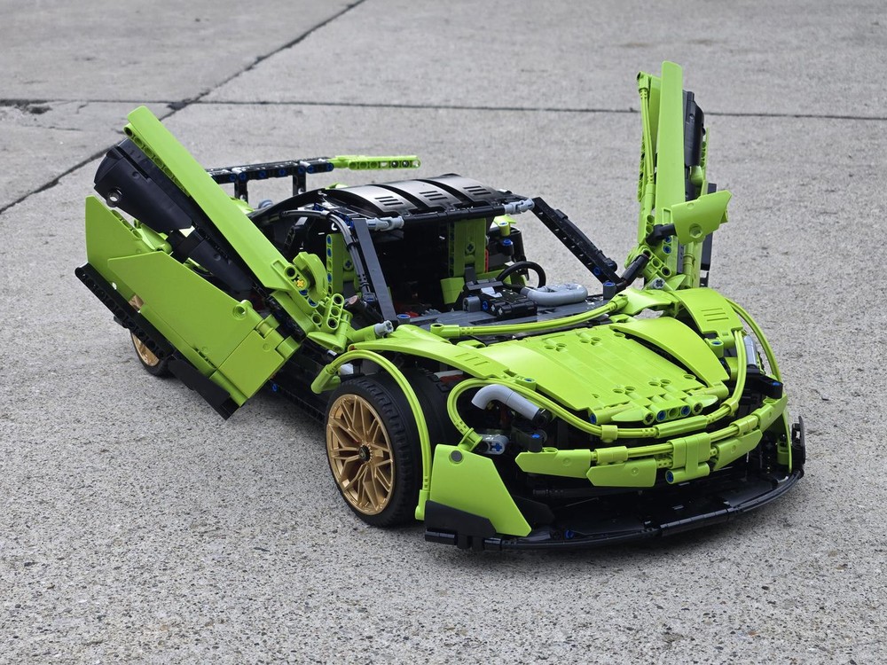 LEGO MOC McLaren 600LT by BricksByCas24 | Rebrickable - Build with LEGO