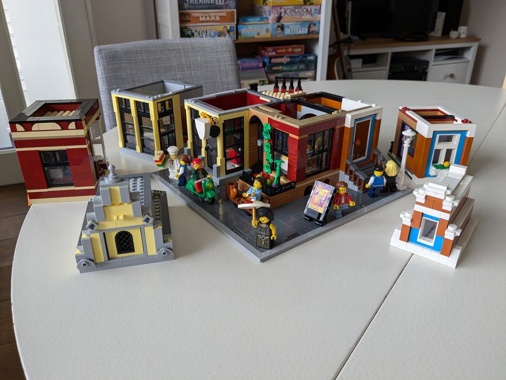 LEGO MOC-190679 Fred's Fries & Gina's Grocery (alt build of Jazz Club ...