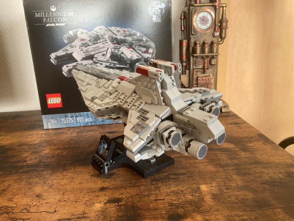 LEGO MOC Venator Class StarDestroyer Midi Scale by CreationCaravan ...