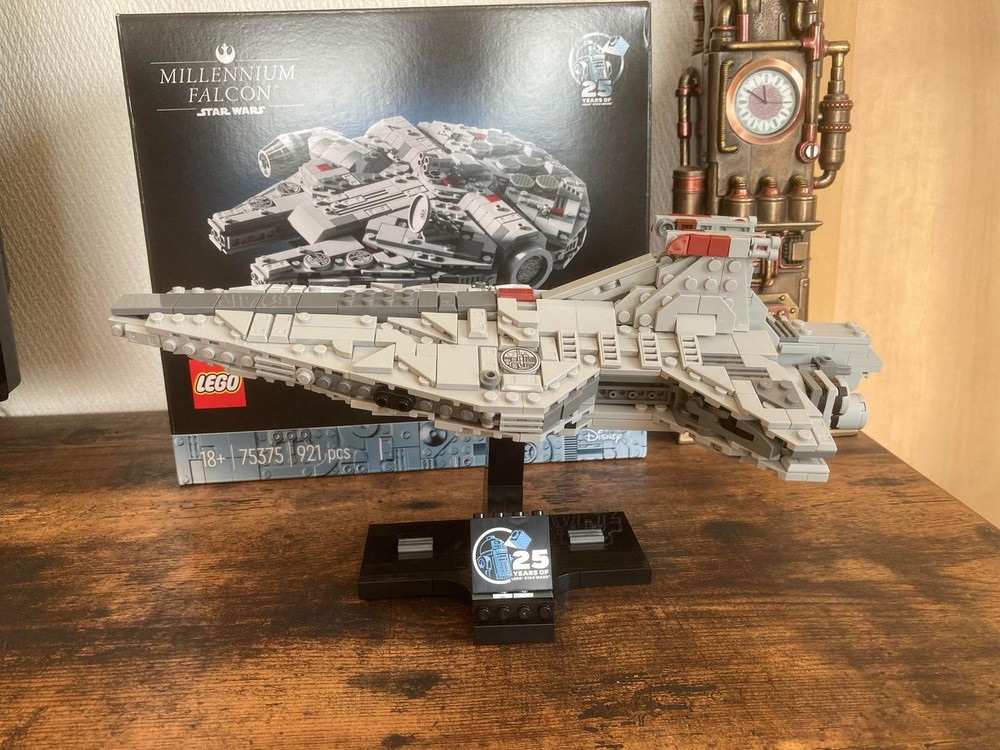 LEGO MOC Venator Class StarDestroyer Midi Scale by CreationCaravan ...